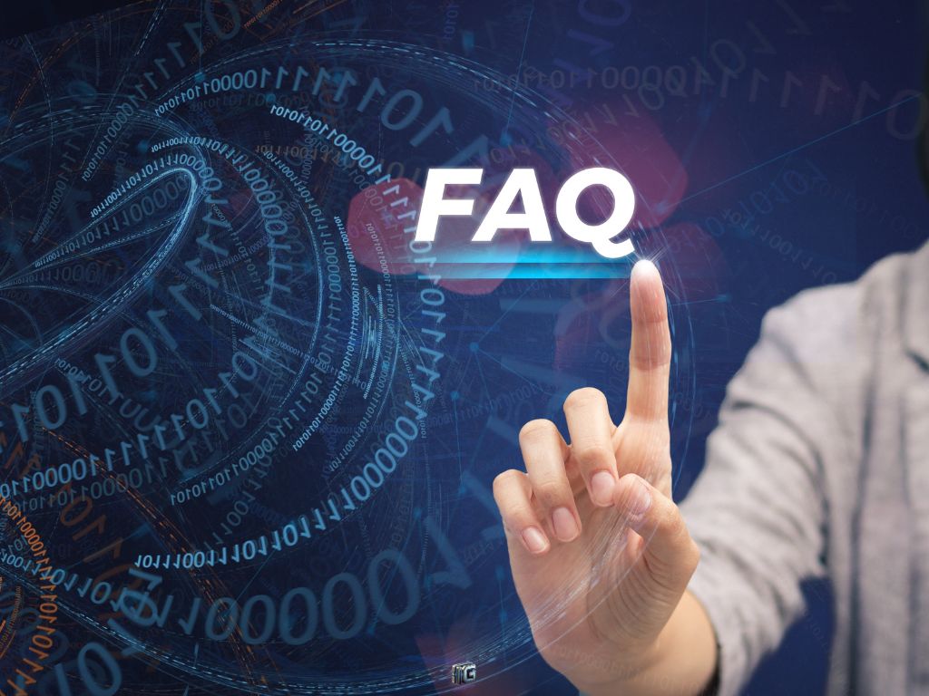 MRR vs PLR: What You Need to Know in 2025 - Ismel Guerrero.